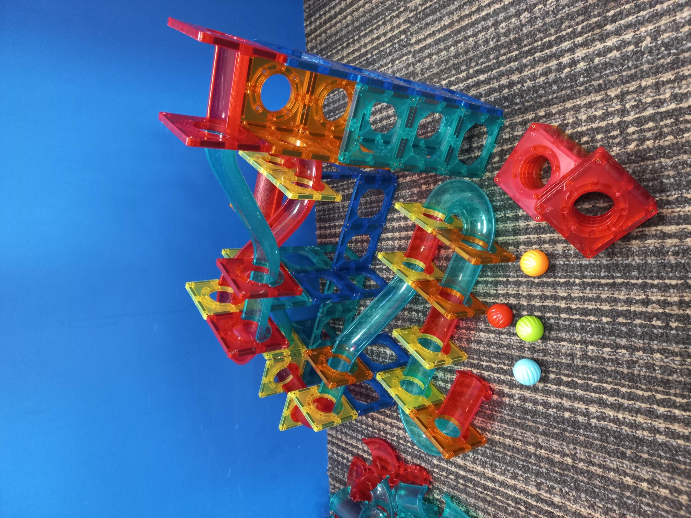 Giromag Magnetic Tile Ball Run