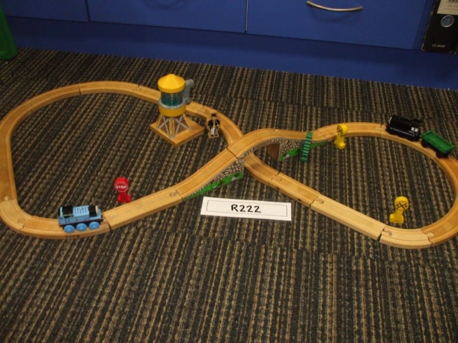 Thomas Figure 8 Railway Set